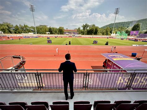 Hudobná Skupina Grif Added A New Hudobná Skupina Grif