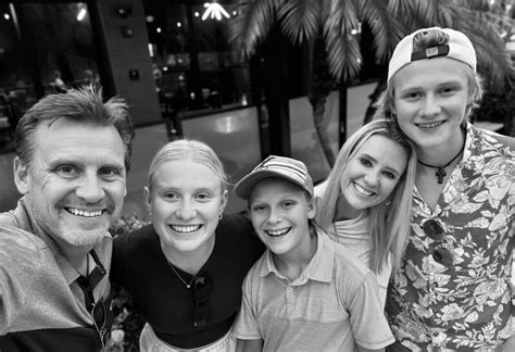 Normal40 Thetrade Jfds Lon Stroschein