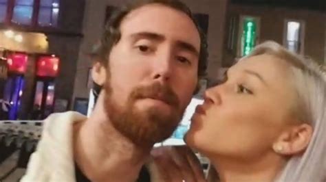 Getting Asmongold A Girlfriend Ft Cloakzy And Nmplol Youtube