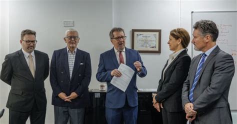 Edith Dawson Bequeaths £343 623 To Gha