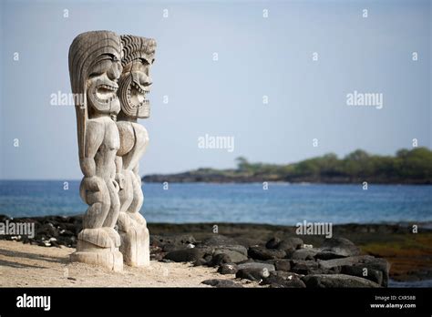 Kii Statues Wooden Statues Ohia Tree Puʻuhonua O Hōnaunau National