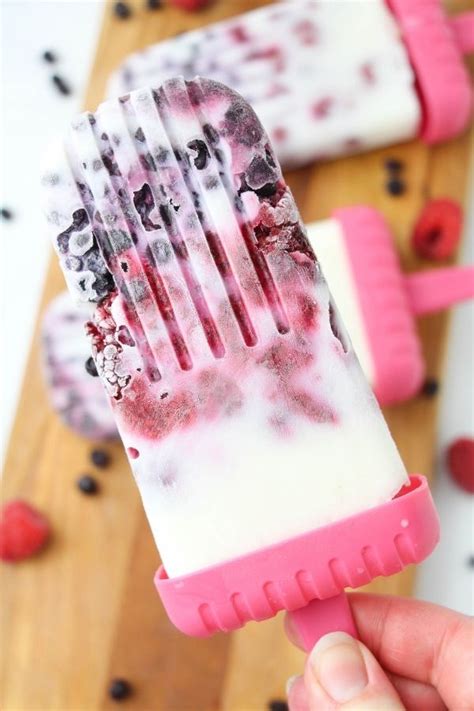 Berry Coconut Popsicles ⋆ Sugar Spice And Glitter