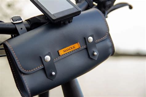 Manouk Maroquinerie Responsable In Azur Tourisme Landes