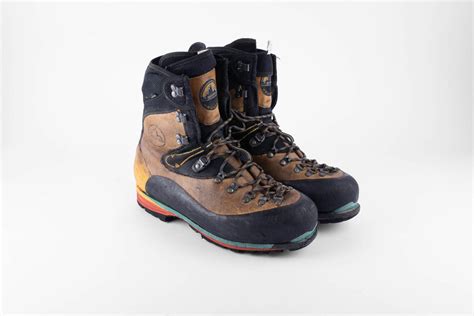 Michael Hackl Markenpotenzialentfaltergf — Wanted