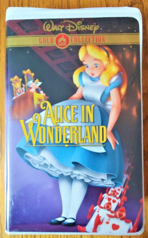 Walt Disney Gold Classic Collection Logo Walt Disney Gold Classic