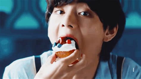 Magic Door Animation With Tinytan Bts Eating Dessert 