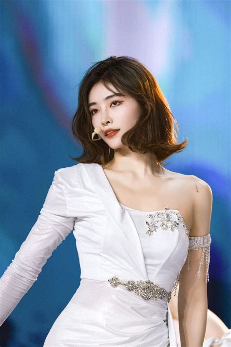 Yn Slow On Twitter Classy Outfits Fashion Asian Beauty