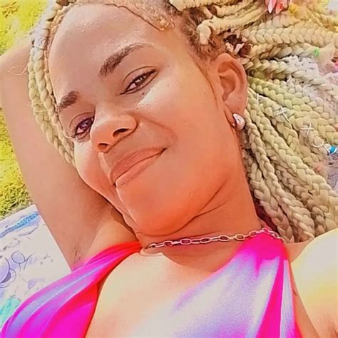 Doria S Miit • Threads Say More