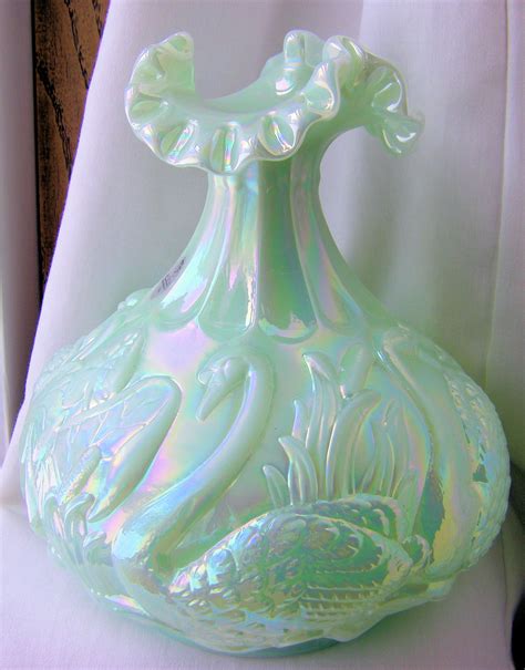Fenton Sea Green Satin Swan Vase