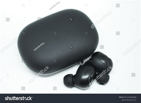 2 Bluetooth Interference Royalty Free Images Stock Photos Pictures Shutterstock