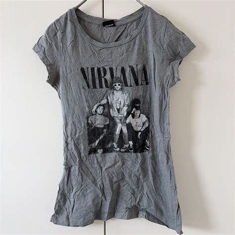 Nirvana Xs グレー Tシャツ レディース トップス 半袖 メルカリ