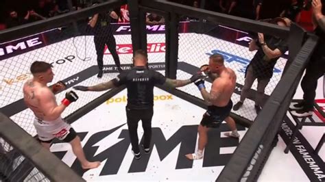 Ufc Fighting Cage