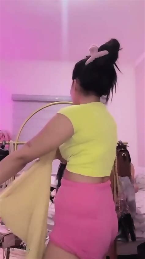 Jualan Baju Sambil Spill Eporner