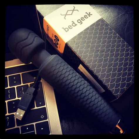 Bed Geek Toy Miss Kim Rub Bed Geek Toy