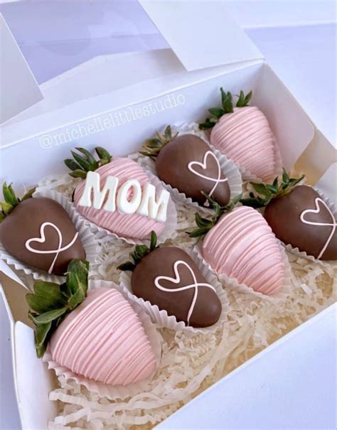 Chocolate Covered Strawberries Bouquet For Mothers Day