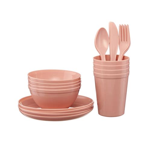 Reusable Plastic Dinnerware Set With Carrying Case 25 Pieces