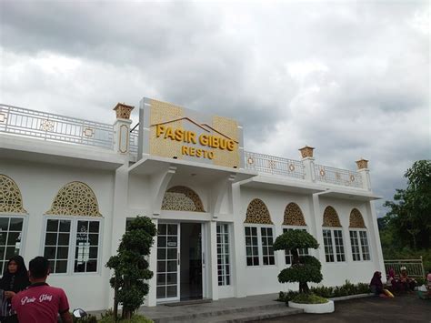 Pasir Gibug Wisata Baru Di Brebes Lengkap Dengan Waterpark Dan Spot