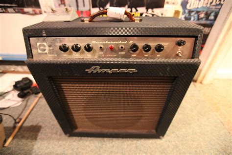 Mario Cipriano Ampeg Reverberocket Ii