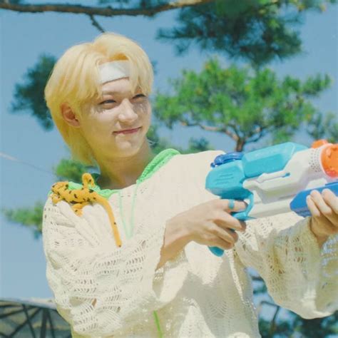 Felix [surfin] 210811 Fotos De Baile Pecas Hermosas Celebridades