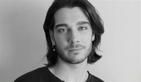 Bruno Halcón Realizará El Cartel Del Besapiés Extraordinario De Nuestro Jesús Del Gran Poder De