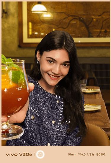 Chân dung ánh sáng hào quang vivo V e camera Sony IMX vivo Việt Nam