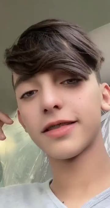 Guys With Braces Orthodontics Good Music Spotlight Snapchat Snaps