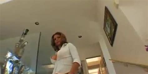 Monique Fuentes An Intense Yoga Workout