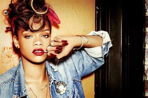 The Source Rihanna Covers March Edition Of Vogue