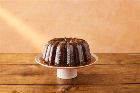 Jamie Oliver Big Love Showstopper Stand — Ja Lyttle