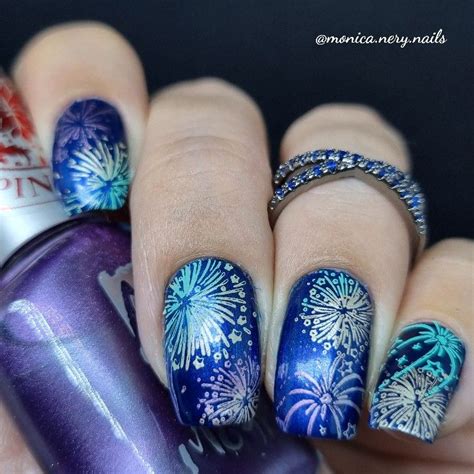 Firework Nails Unhas