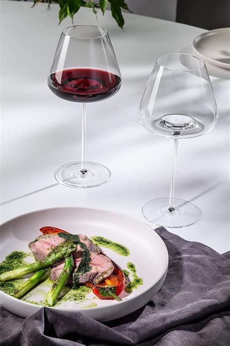 Elegant Hand Blown Wine Glasses Set