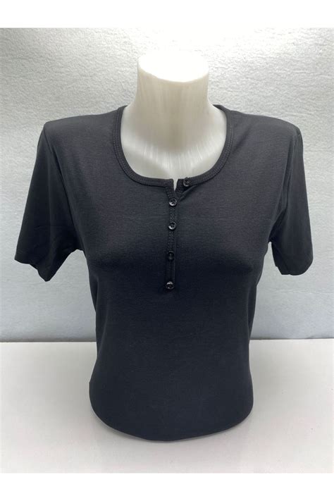 Ak Ench Pamuklu DÜz Renk Normal Kalip DÜmelİ Lİkrali Cotton Kisa Kol