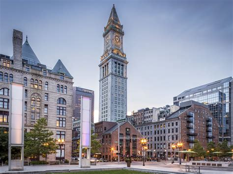 Old Buildings In Boston