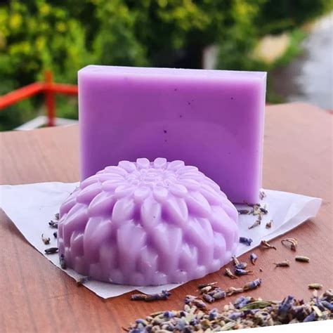 Lavender Glycerin Soap At Best Price In New Delhi By Charkha Detergents And Soap Industries Id