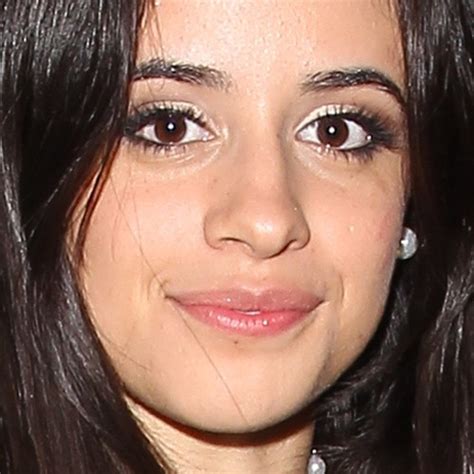 Camila Cabello Makeup Brown Eyeshadow White Eyeshadow And Clear Lip Gloss Steal Her Style