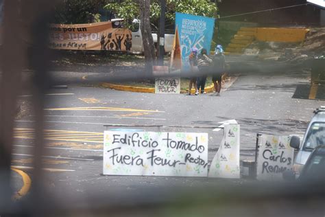 Liberan Edificio De La Ucr Tras Dos Meses De Toma