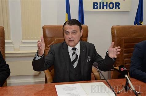 Cristian Bitea Instalat Subprefect In Prezenta Liberalilor Cornel