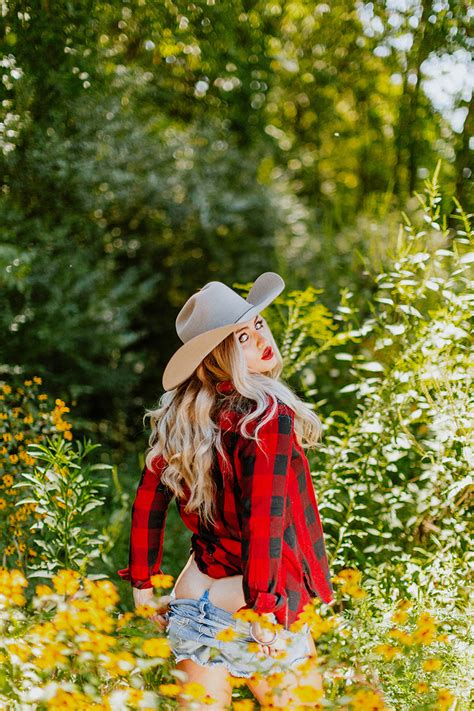 Trails At Fontanel Boudoir Photography Miss Alyssa Nashville