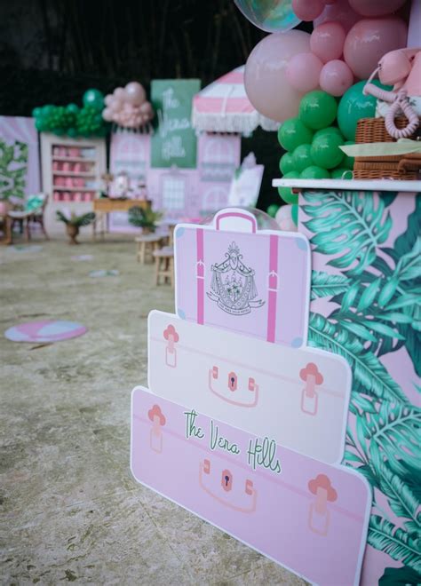 Karas Party Ideas Beverly Hills Hotel Inspired Tropical Party Karas