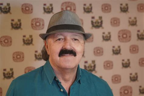 Haris DŽinoviĆ Progovorio O Novoj Devojci Pričao O Vođenju Ljubavi