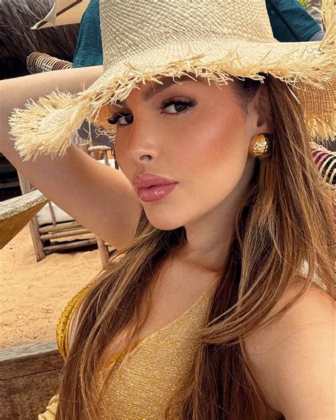 Dra Sofia Macedo Hof Dra Sofiamacedo • Instagram Photos And Videos