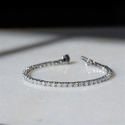 Real Diamonds 5 Carat Diamond Tennis Bracelet At ₹ 13280649piece In