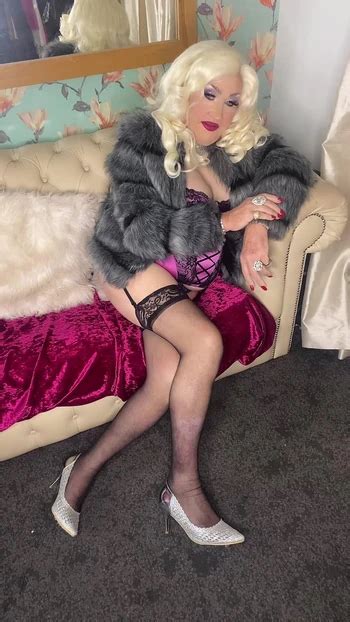 Suzanne2018s Porn Videos And Reels Nude Photos And Bio On Xhamster