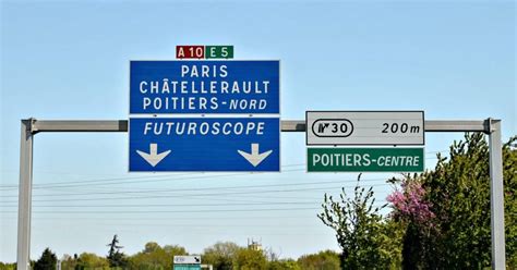 Pictures From The Road Easy Guide To Understanding French Road Signs