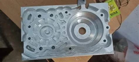 Aluminium Gearbox Casing For Automotive At ₹ 7800piece In Ahmedabad