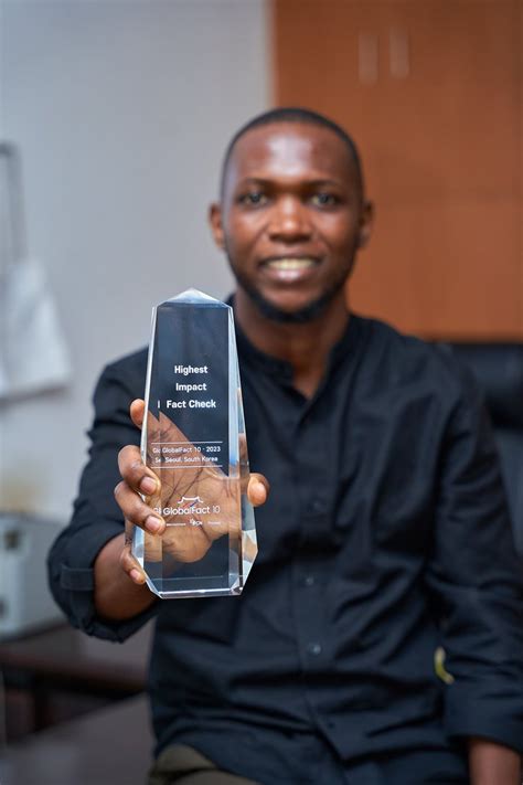 Busari Is First Nigerian To Win Aaas Kavli Science Journalism Award Africasti
