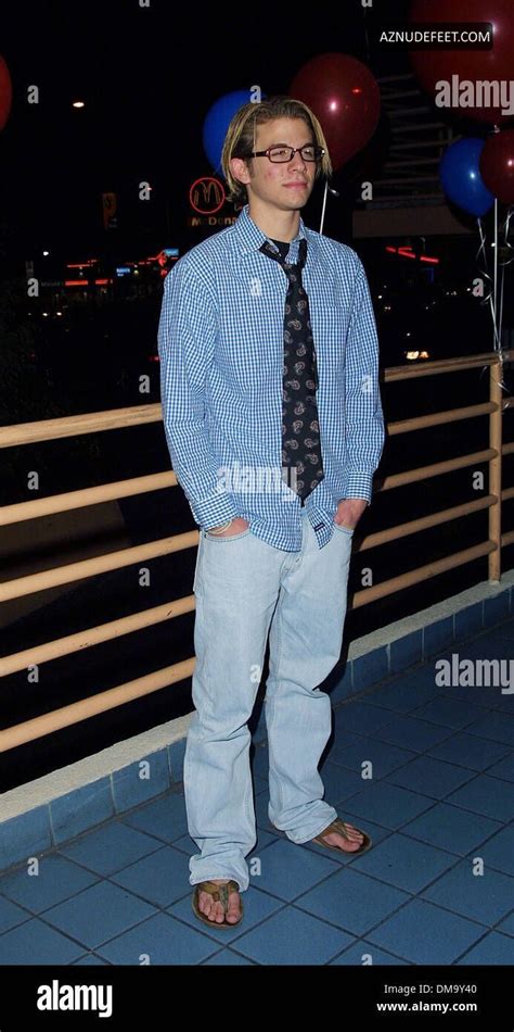 Aj Trauth Feet Aznudefeet Men