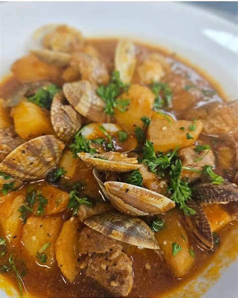 Hilmar Debbys Divine Carne De Porco á Alentejana Is Today And
