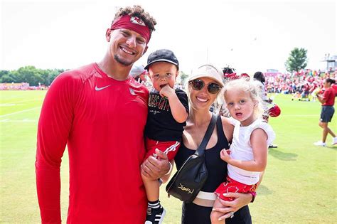 Brittany And Patrick Mahomes Celebrate Son Bronzes 2nd Birthday
