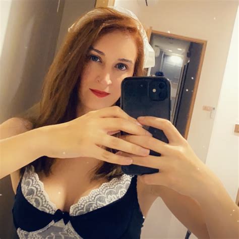 Roxannem Social Manyvids